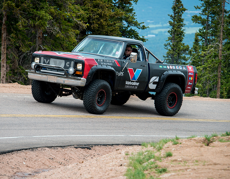 Bid for BAJA Begins at Pike's Peak - Valvoline™ Global Canada - EN