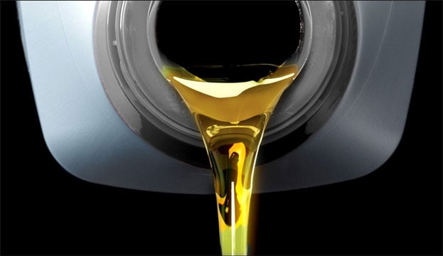 Top 8 Advantages of Synthetic Oil and Lubricants - Valvoline™ Global ...